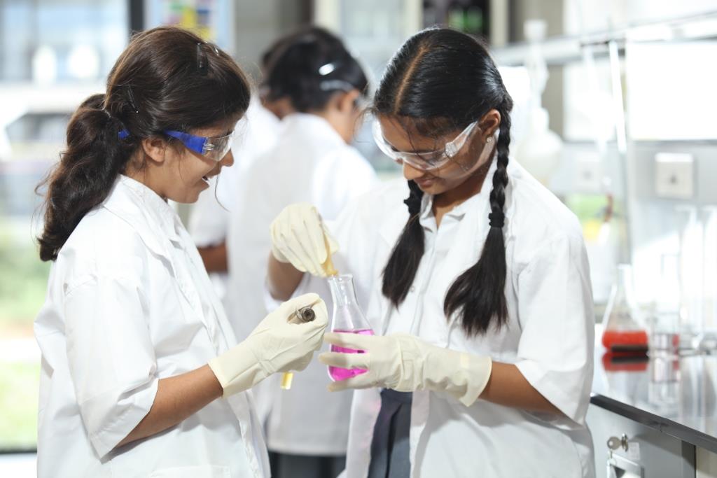 Wockhardt Global School's Cutting-edge Laboratories: Fostering ...